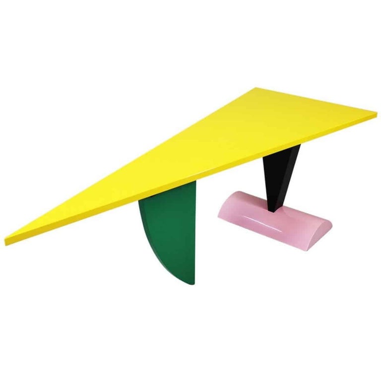Brazil" Desk by Peter Shire for Memphis Milano For Sale at 1stDibs
