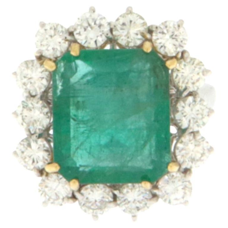 Brazilian Emerald Diamonds 18 Karat White Gold Cocktail Ring For Sale ...