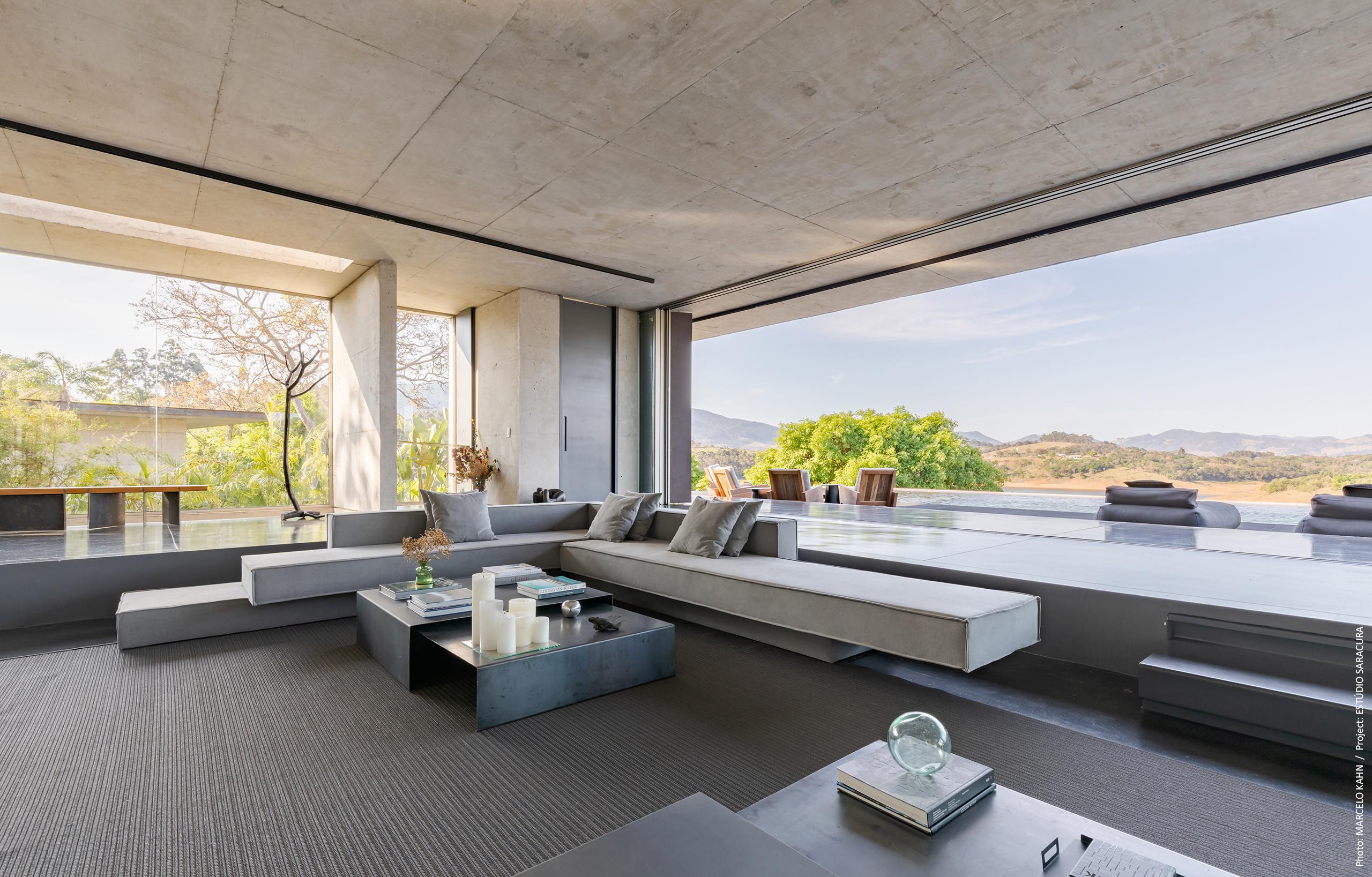 Brazilian Minimalist PK2 Sofa in Grey Canvas Upholstery by Paulo ...