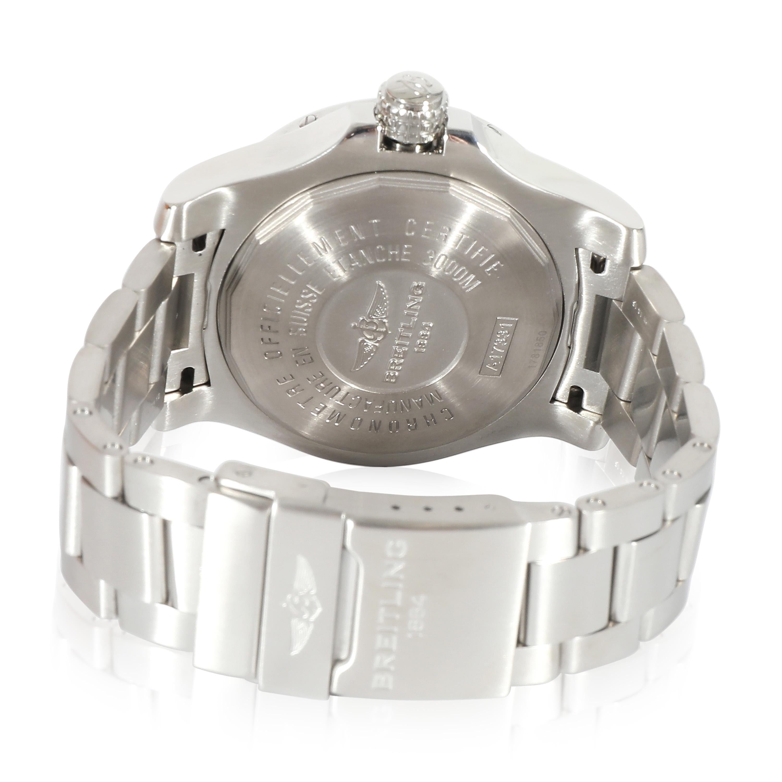 Breitling Avenger A17331 Men's Watch in Stainless Steel For Sale at 1stDibs