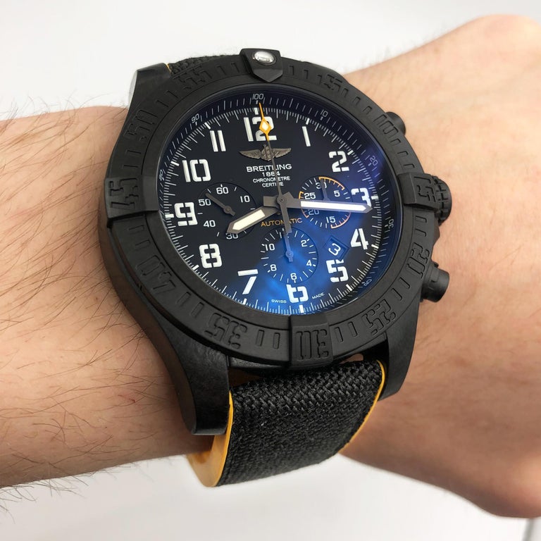 Breitling Avenger Hurricane Breitlight Automatic Mens XB0170E4/BF29 ...