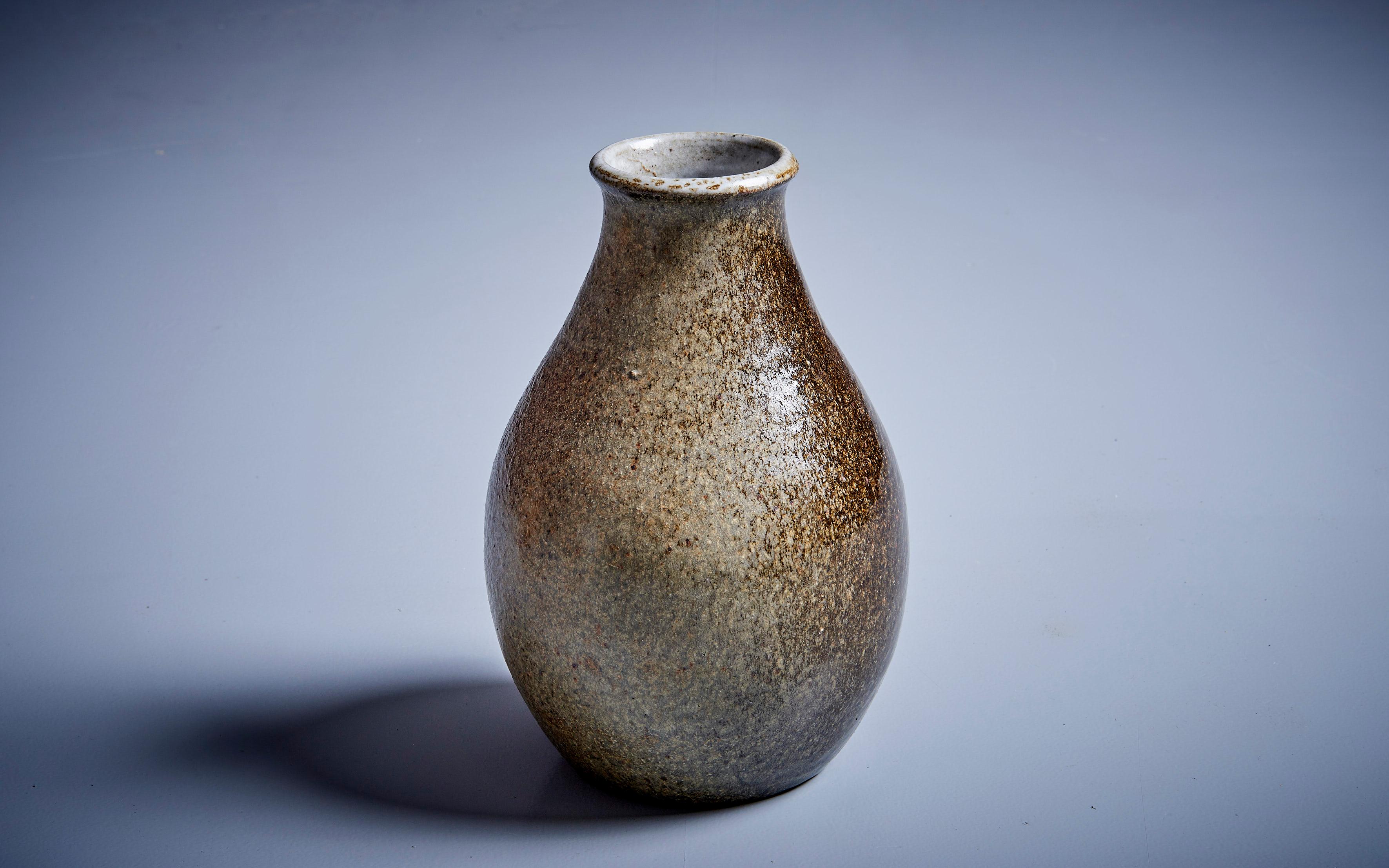 Brent Bennett Set of 3 Ceramic Vases, USA - 2022 For Sale at 1stDibs