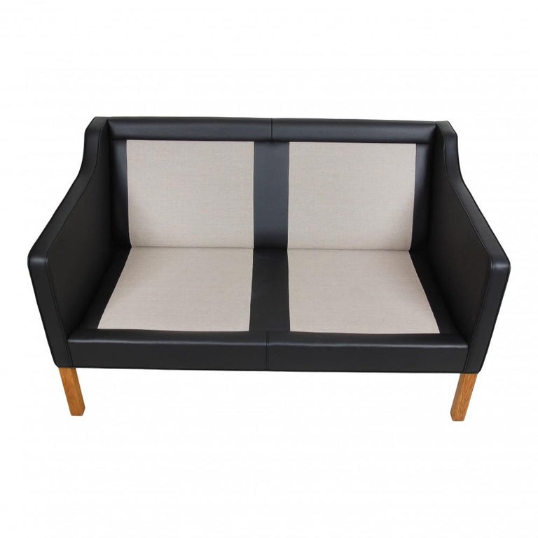 Børge Mogensen 2322 2-Pers Sofa Newly Upholstered with Black Bison Leather For Sale at 1stDibs
