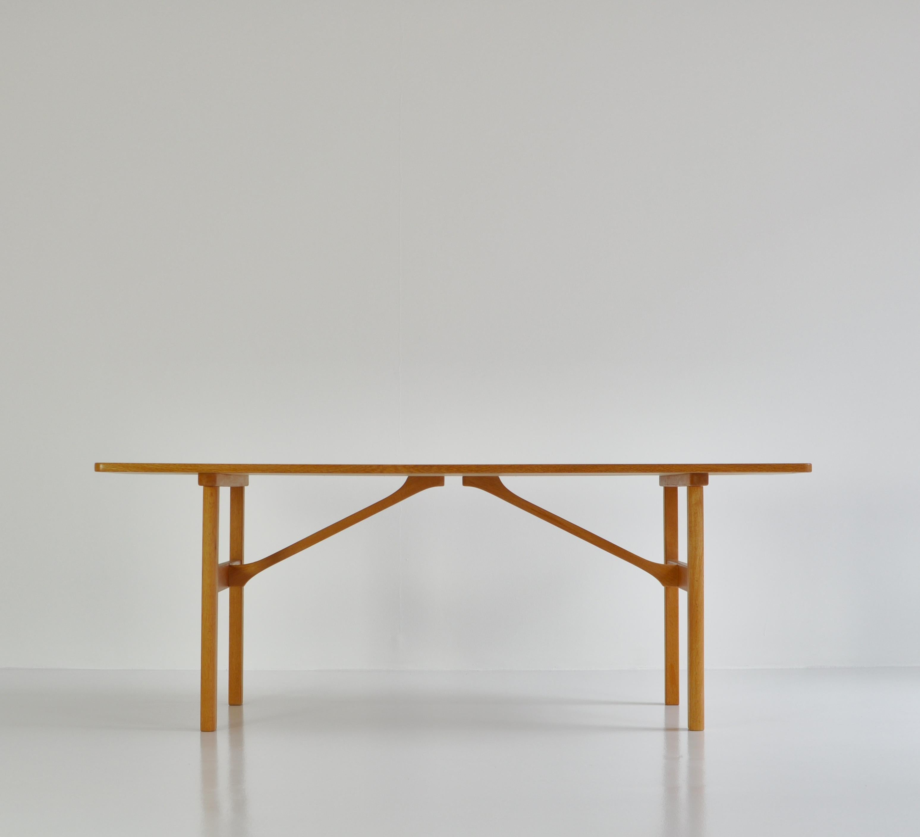Børge Mogensen Dining Table "No. 284" Oak Fredericia Stolefabrik, 1960s ...