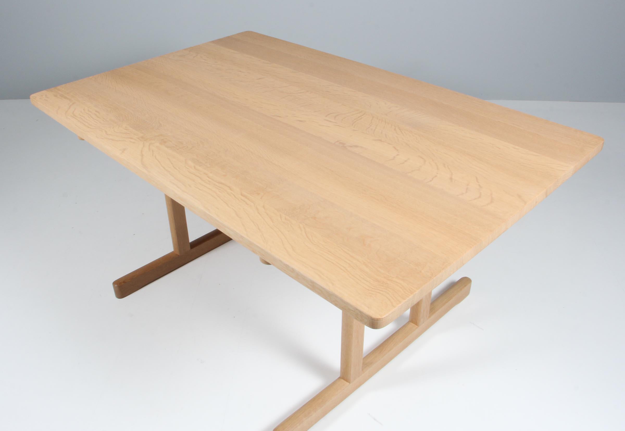 Børge Mogensen Shaker Dining Table, Fredericia, Denmark, Model 6289 at ...