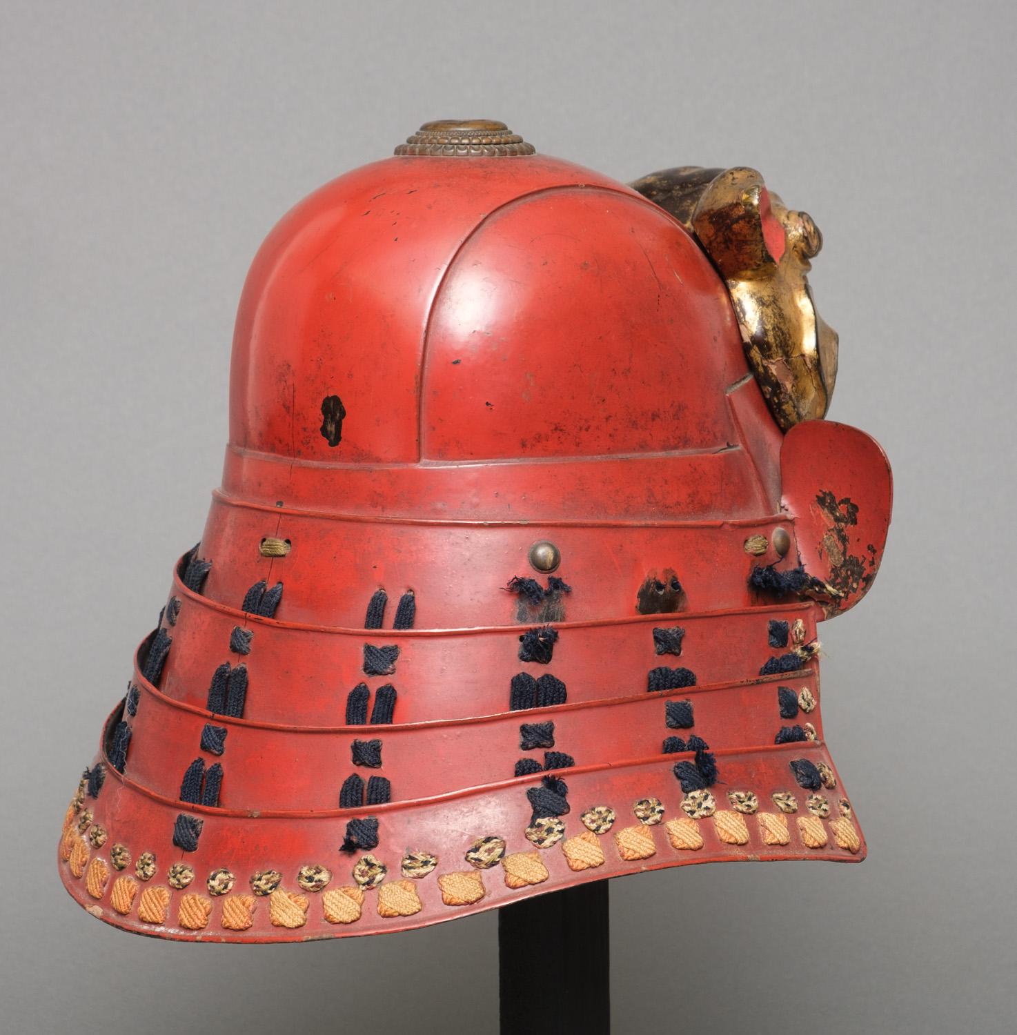 Japanese Red Lacquer 18th Century Zunari'kabuto with Gilded 'Lion Mask ...