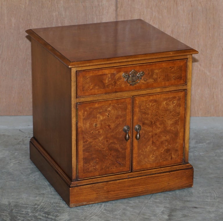 Brights of Nettlebed Pair of Burr and Burl Walnut and Elm Side, Lamp ...