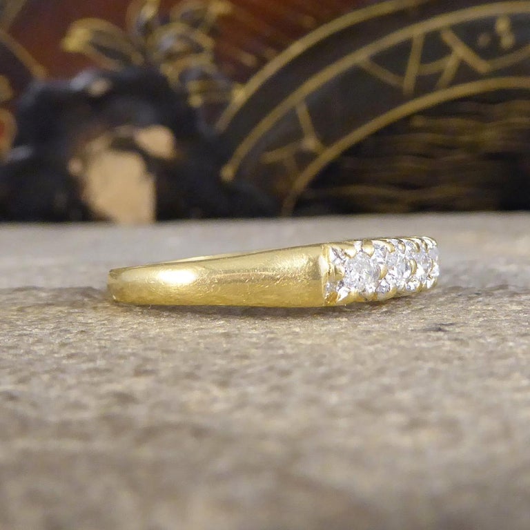 Brilliant Cut Seven Stone Diamond Millennium Ring in 18ct Yellow Gold ...