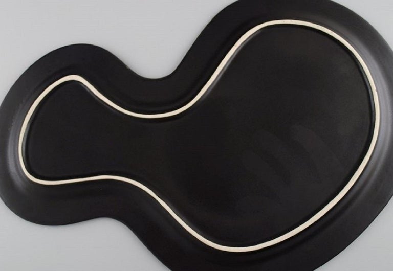 British Design, Five Large Freeform Plates in Black Glazed Porcelain ...