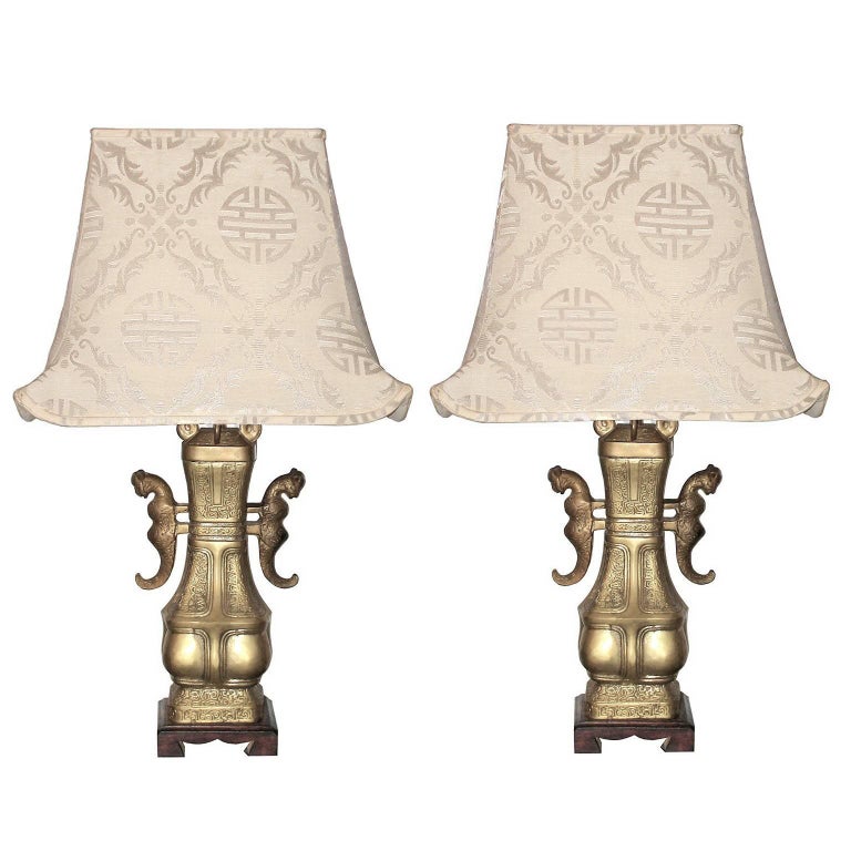 Bronze Chinese Table Lamps with Silk Pagoda Shades For Sale at 1stDibs