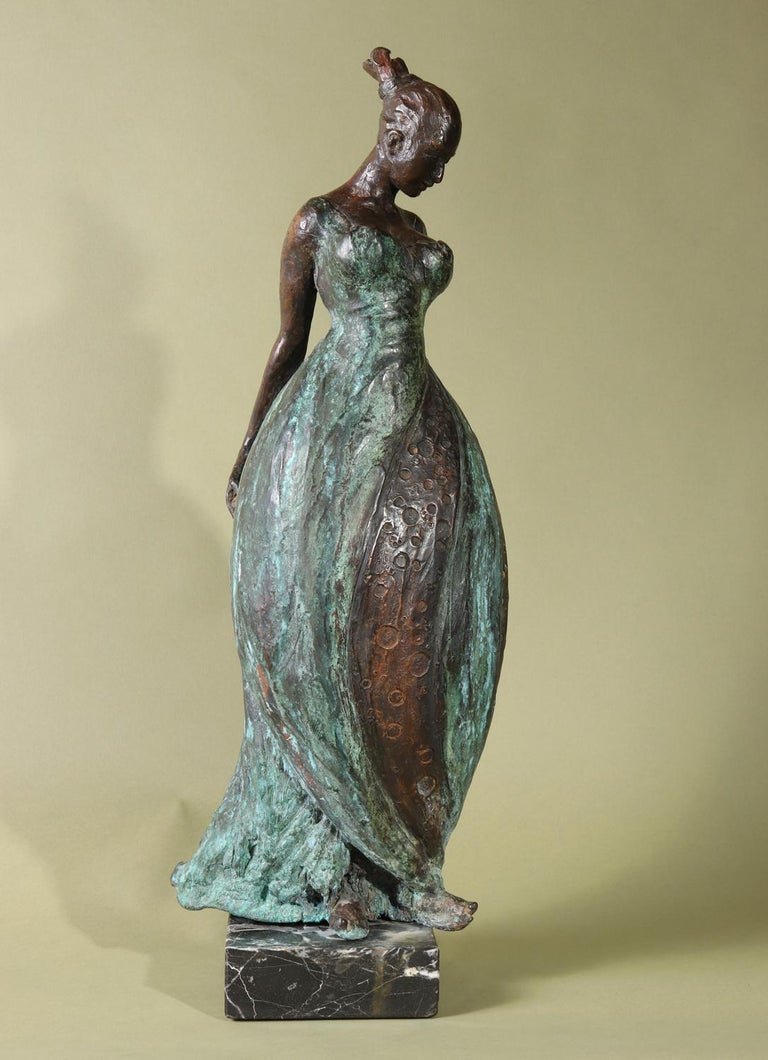 Bronze Lady Sculpture For Sale at 1stDibs