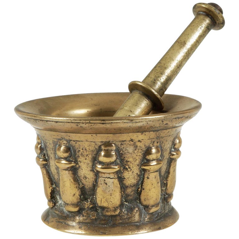 Bronze Mortar, 17th Century For Sale at 1stDibs
