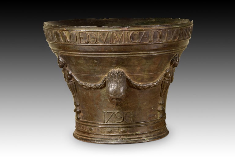 Bronze mortar. Carlos Fenollera, Valencia, Spain, 1790. For Sale at 1stDibs