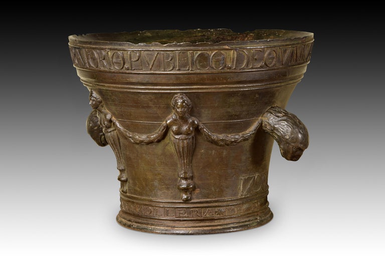 Bronze mortar. Carlos Fenollera, Valencia, Spain, 1790. For Sale at 1stDibs