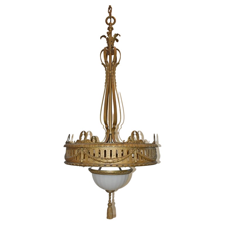 Bronze Neoclassic Style Nine-Light Chandelier For Sale at 1stDibs