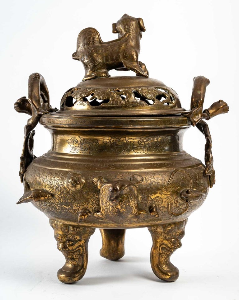 Bronze perfume burner, Vietnam, 19th century For Sale at 1stDibs