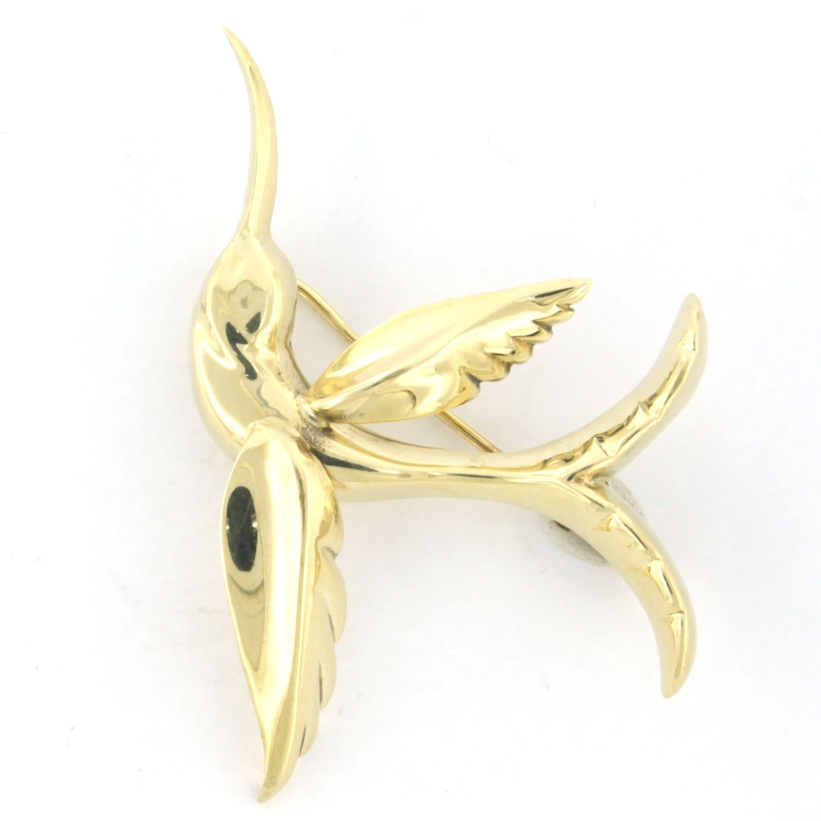 Brooch in a shape of a bird 14k yellow gold For Sale at 1stDibs