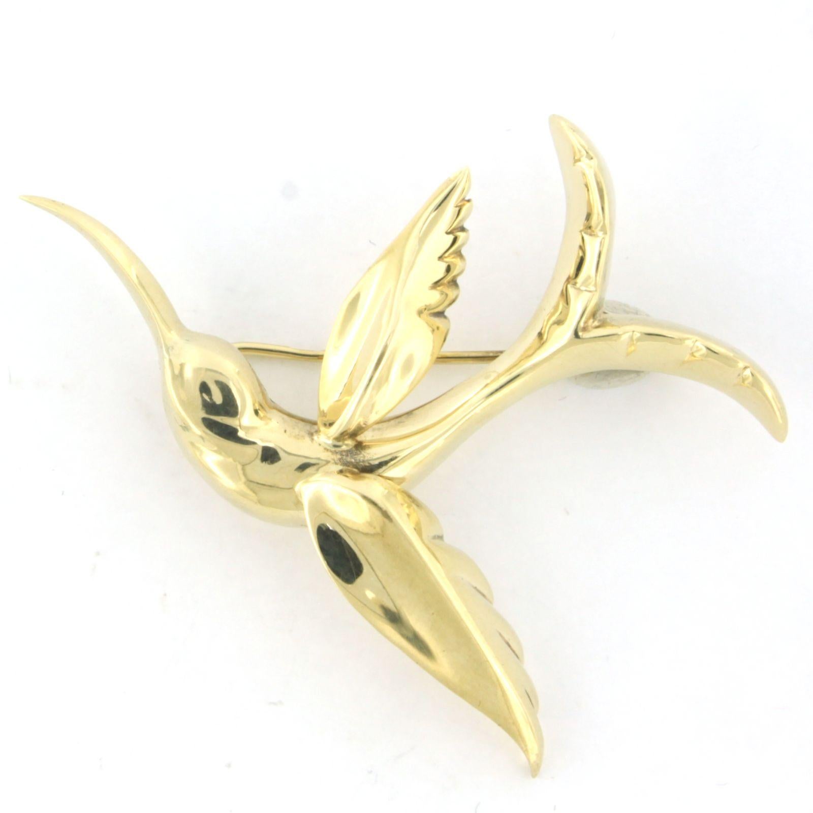 Gold and Diamond Brooch in the Shape of a Bird For Sale at 1stDibs