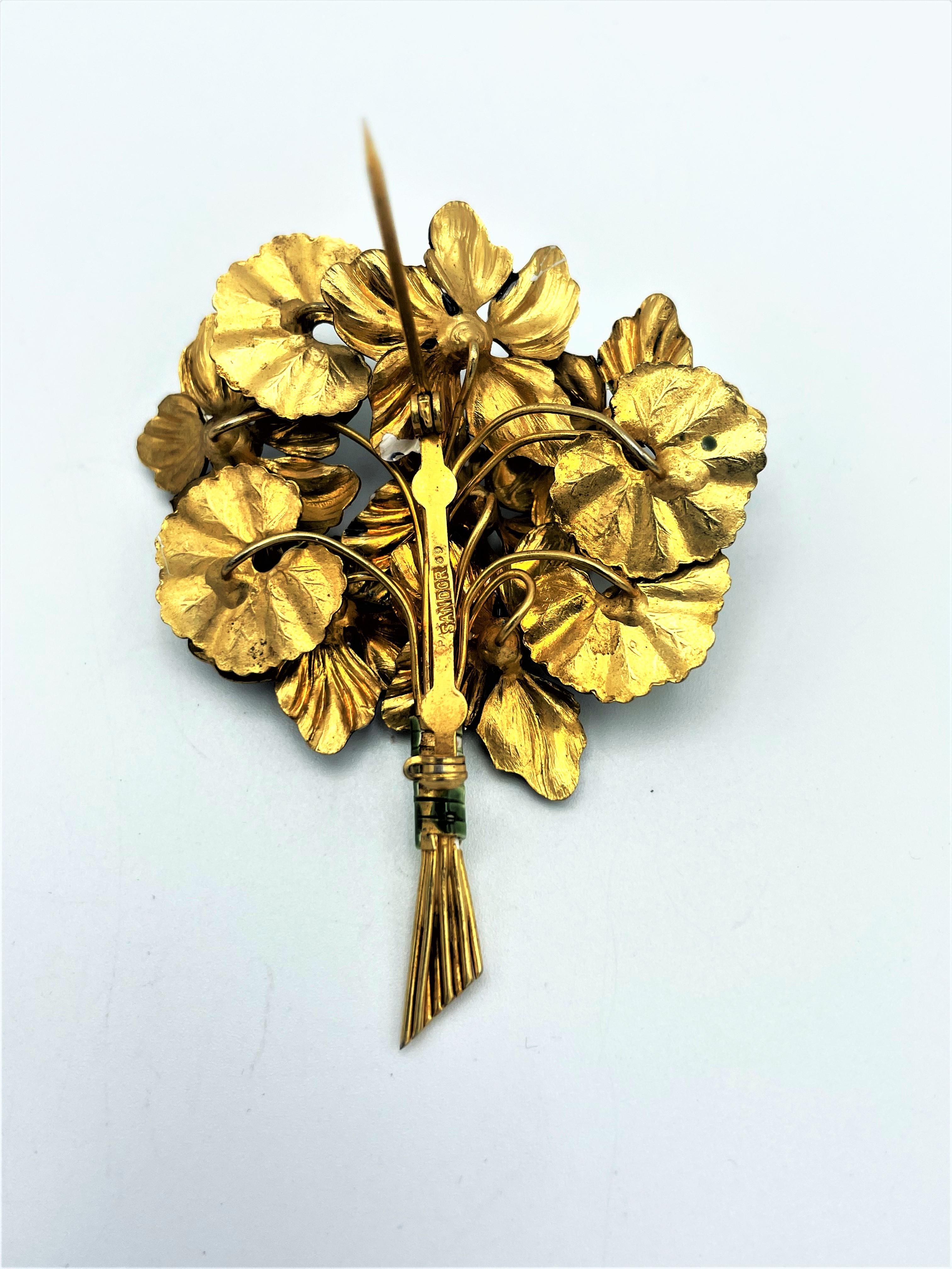Brooch in the shape of a bouquet of violets, signed Sandor, gold pated ...