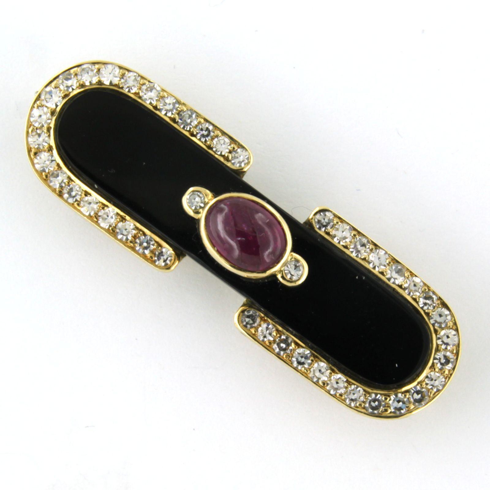 Brooch Ruby, Onyx and diamond 18k yellow gold For Sale at 1stDibs