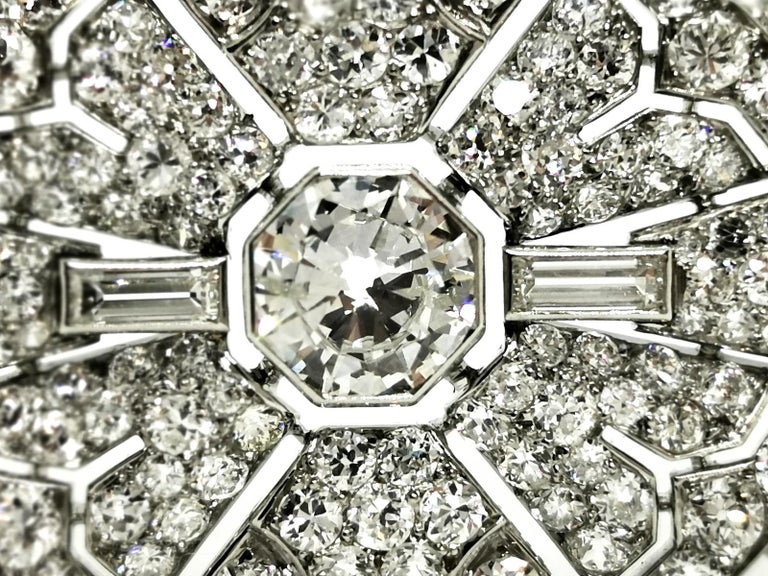 Brooch White Gold Diamond For Sale at 1stDibs