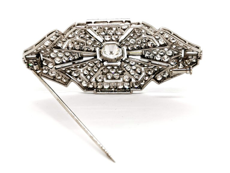 Brooch White Gold Diamond For Sale at 1stDibs