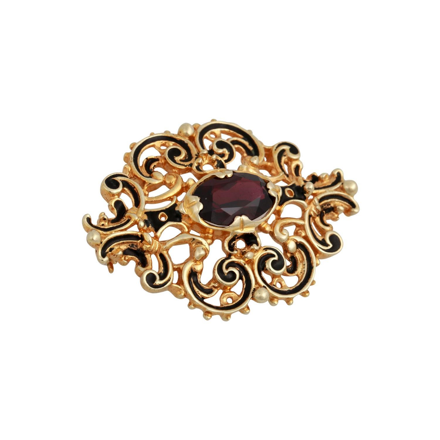 Brooch with Oval Fac, Garnet For Sale at 1stDibs