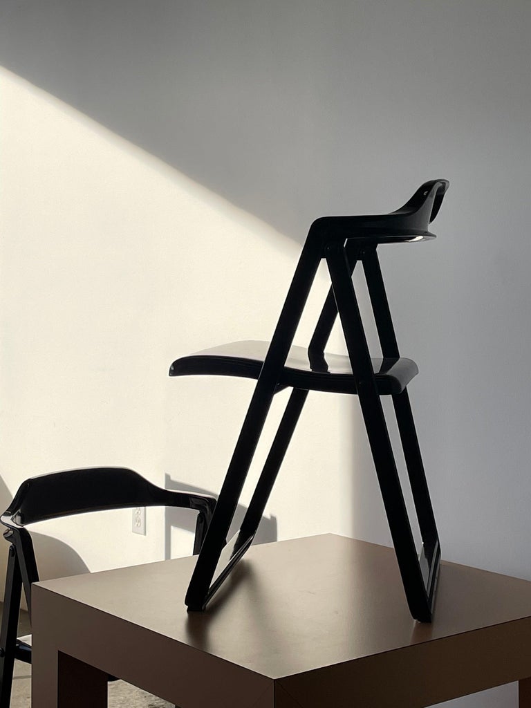 Brown "Borbona" Folding Chair by Carlo Hauner for Fanini Fain, 1976 For ...