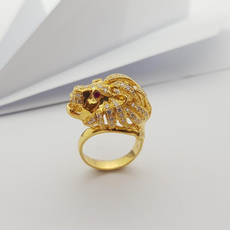 Brown Diamond with Ruby Lion Ring Set in 18 Karat Gold Setting For Sale ...