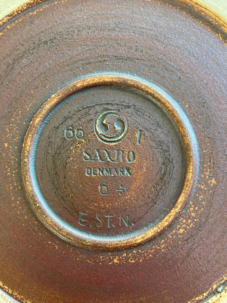 Brown Glaze Model No. 66 Saxbo Ceramic Bowl For Sale at 1stDibs