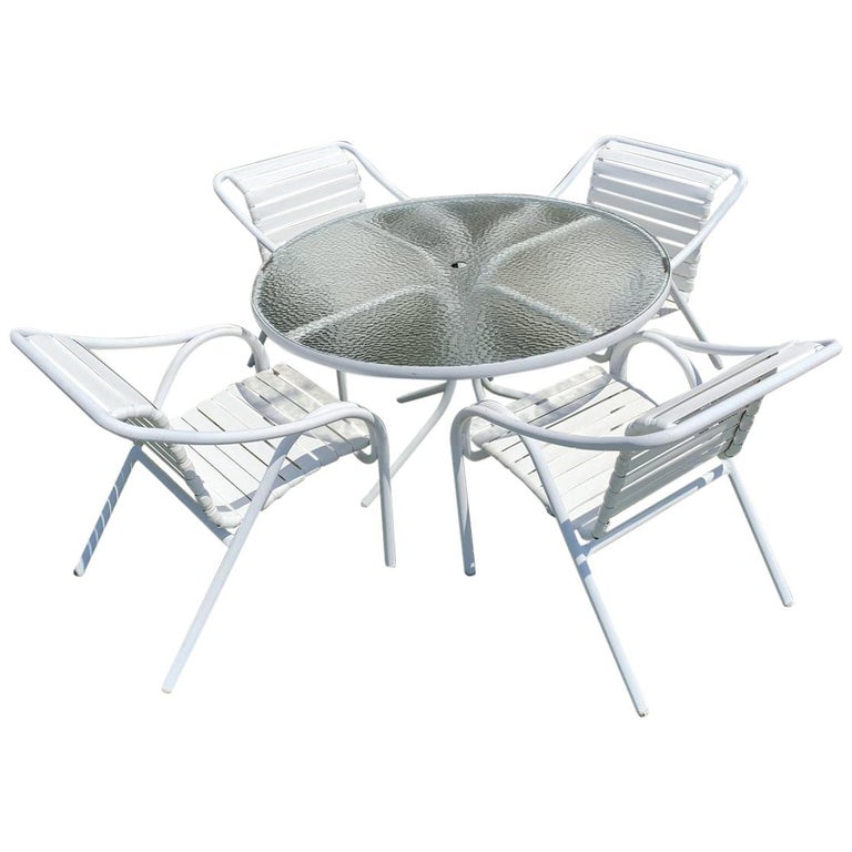 Brown Jordan Table and Chairs For Sale at 1stDibs