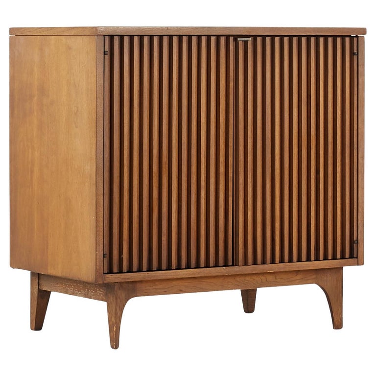 Broyhill Brasilia Brutalist Mid Century Walnut Fluted Cabinet For Sale ...