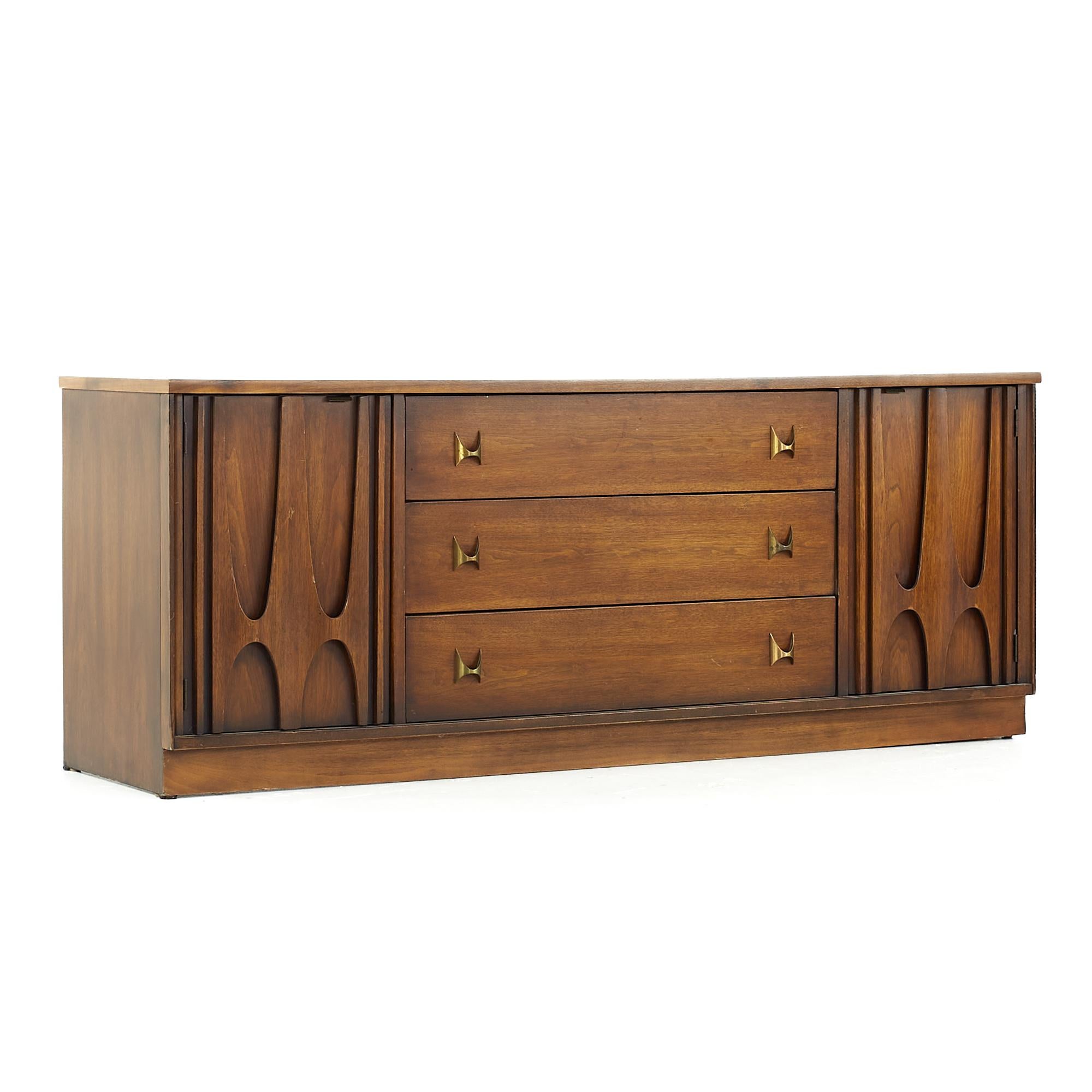 Broyhill Brasilia Midcentury Walnut Plinth Base Buffet and Hutch For ...