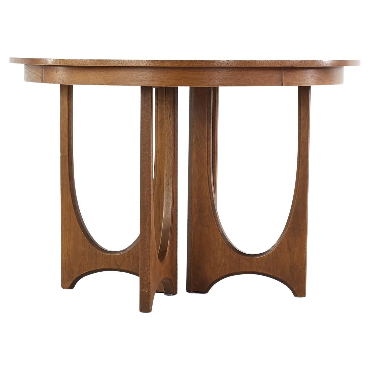 Broyhill Brasilia Mid Century Round Walnut Pedestal Dining Table at 1stDibs