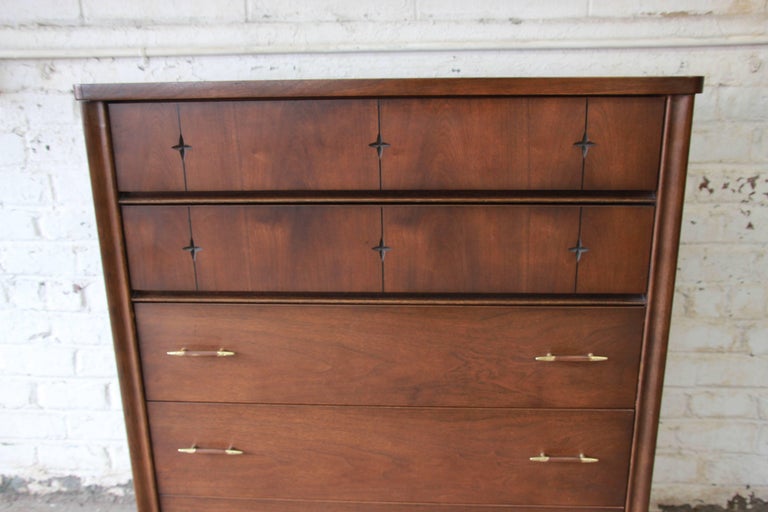 Broyhill Saga Mid-Century Modern Walnut Highboy Dresser at 1stDibs ...