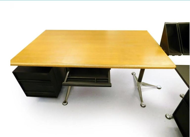 Bruce Burdick Desk for Herman Miller For Sale at 1stDibs