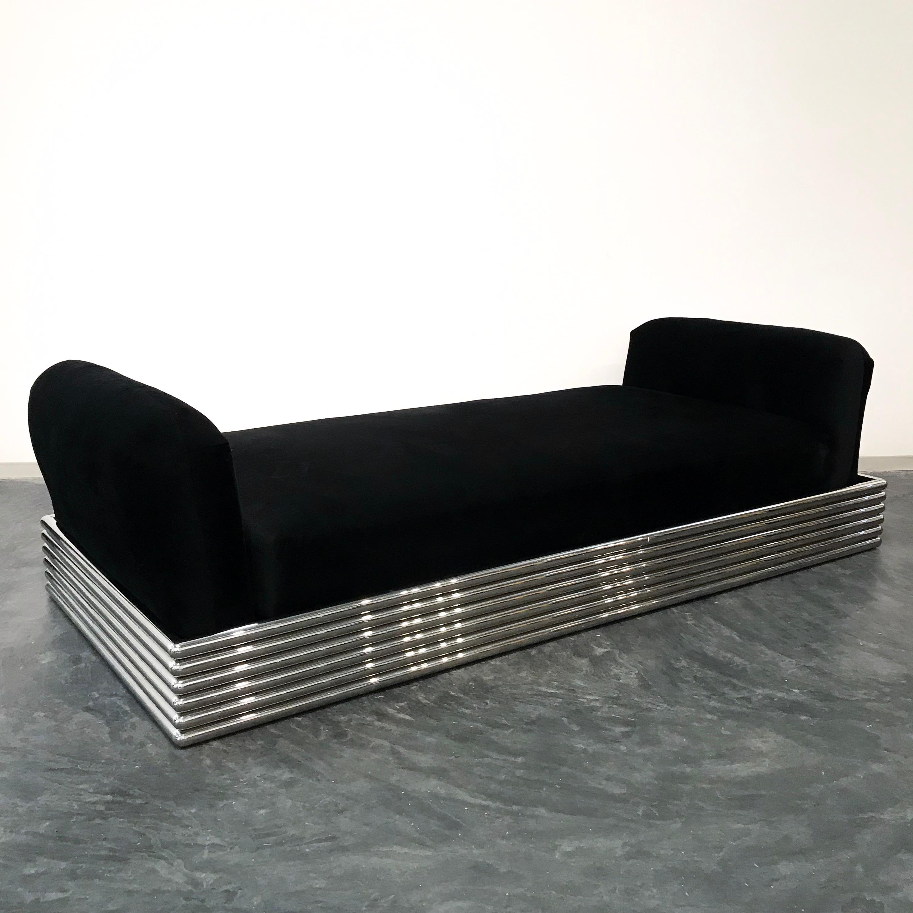 Brueton “Radiator” Daybed at 1stDibs