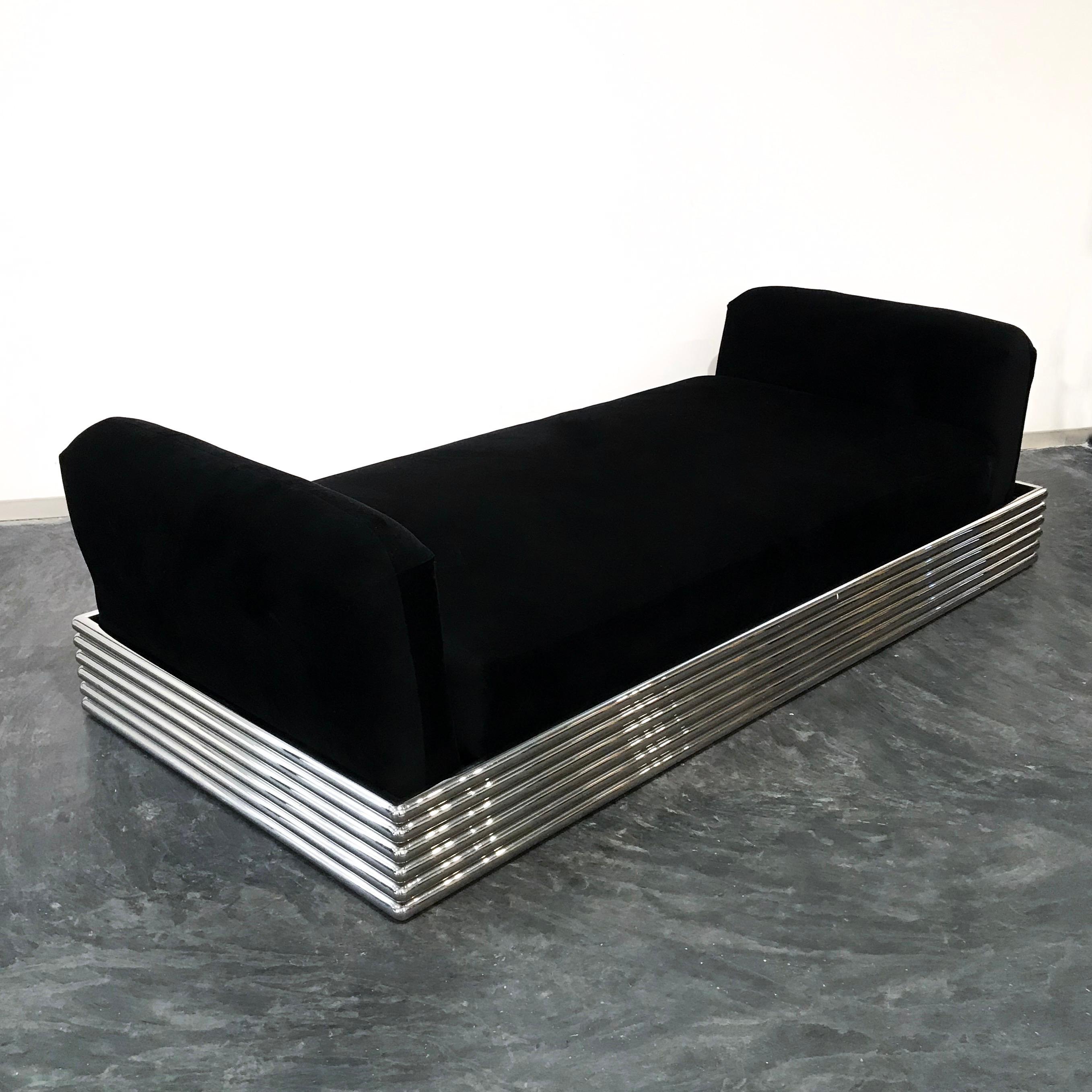 Brueton “Radiator” Daybed at 1stDibs