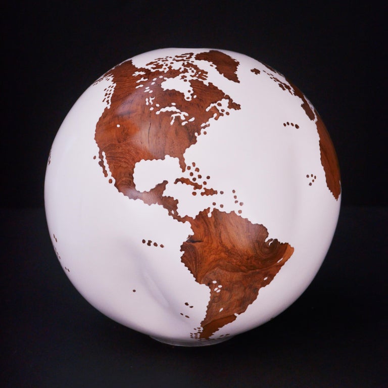 Bruno Helgen - Bruno Helgen, sculpture contemporaine en forme de globe ...