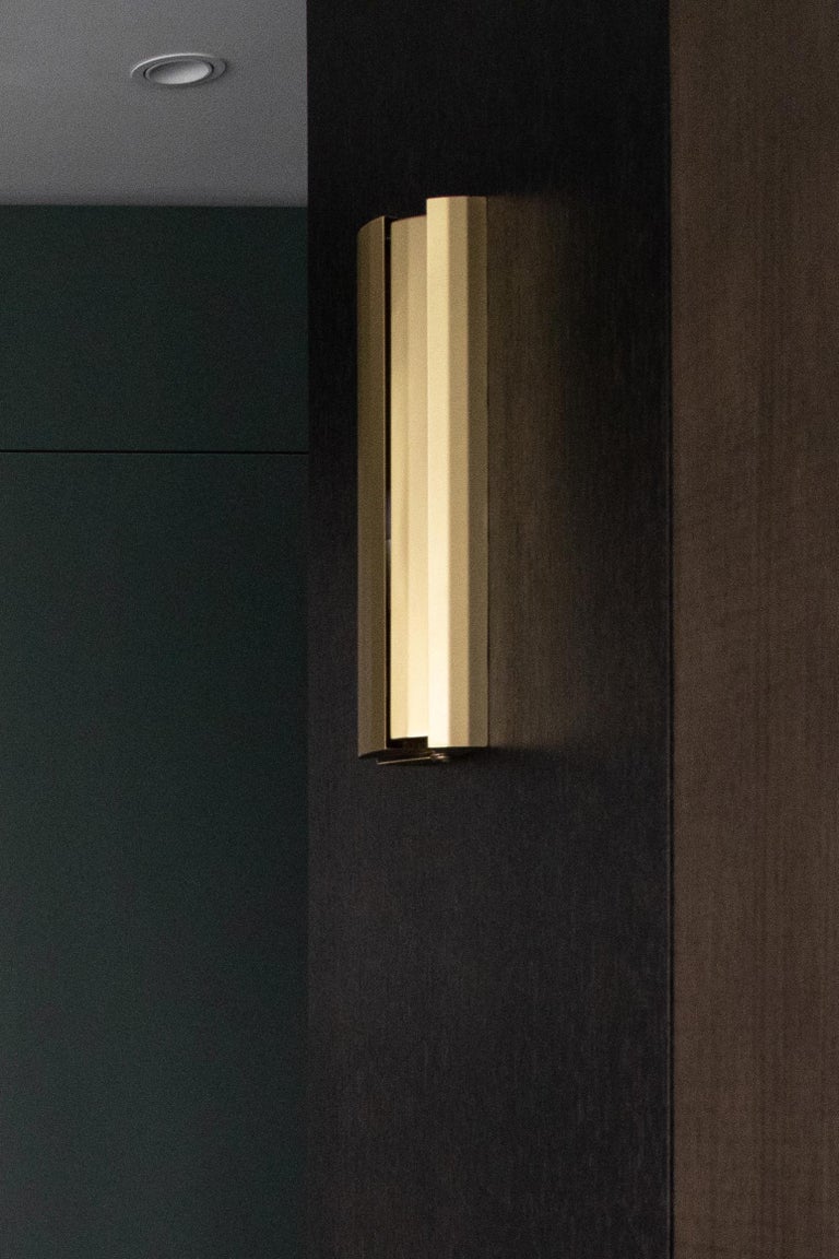 LETO 360 brushed Brass Wall Light with Mobile Fins For Sale at 1stDibs