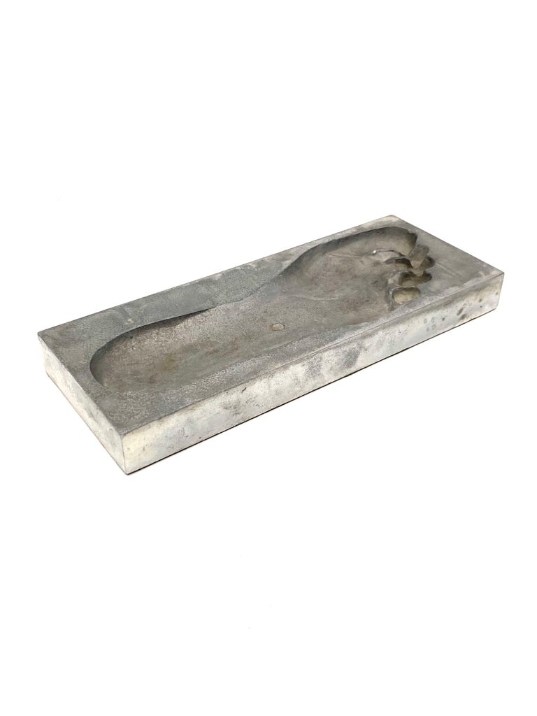 Brutalist Solid Metal Footprint Sculpture, Italy, 1970s For Sale at 1stDibs
