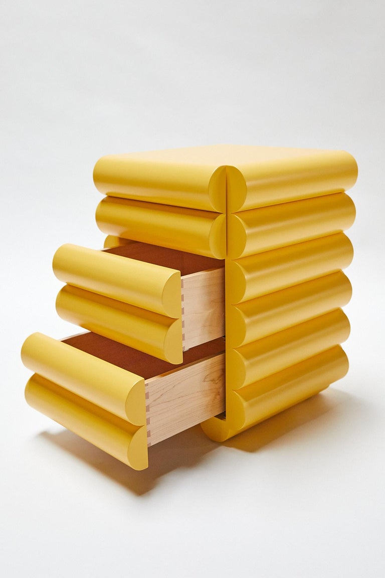 Bubble Beistelltisch Kommode in Buttery Gelb von Steven Bukowski im ...