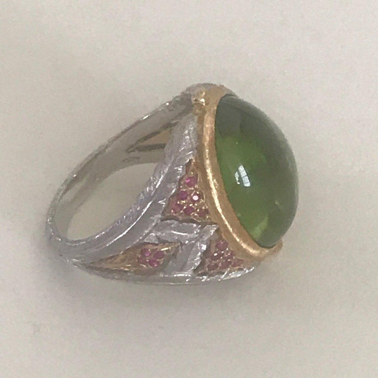 Buccellati 18 Karat Gold, Peridot and Ruby Ring For Sale at 1stDibs