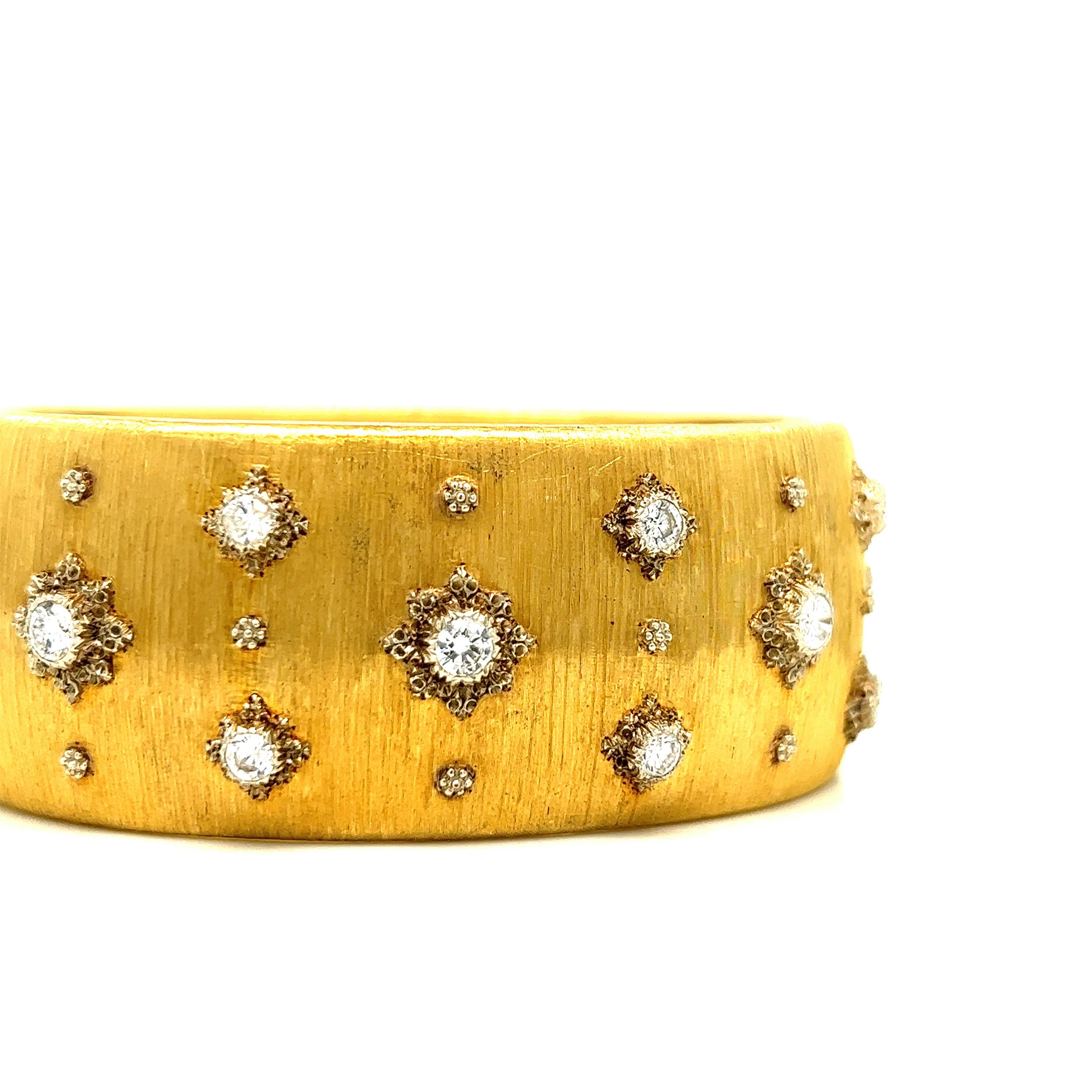 Buccellati Diamond gold Bangle Bracelet For Sale at 1stDibs ...