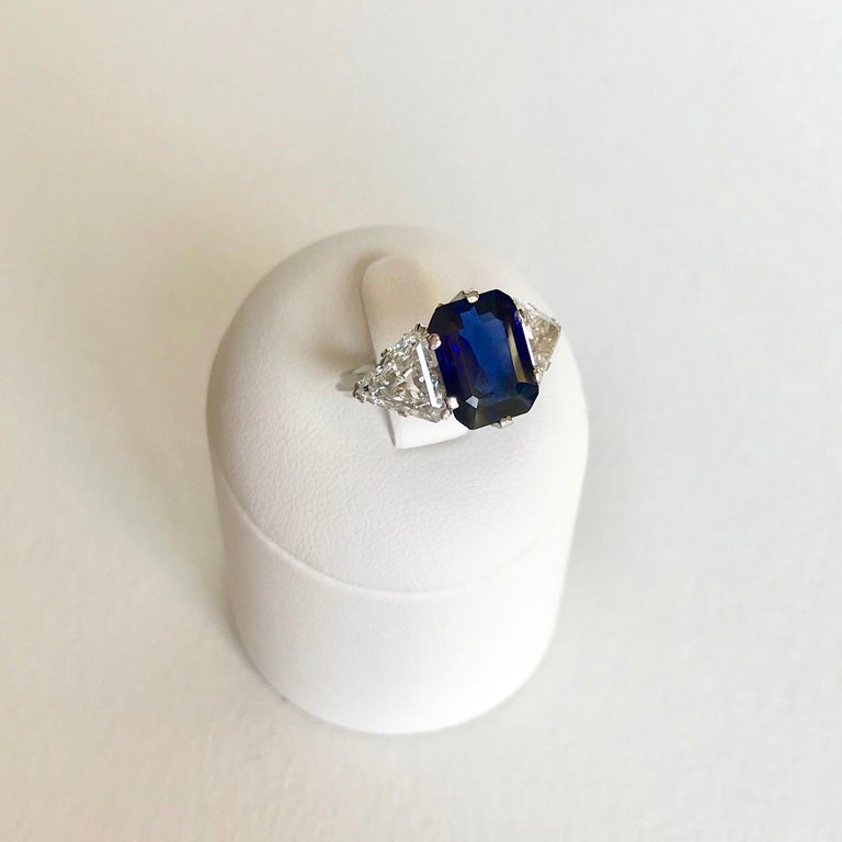 Buccellati Bague en saphir birman et diamants triangulaires de 5,57 ...