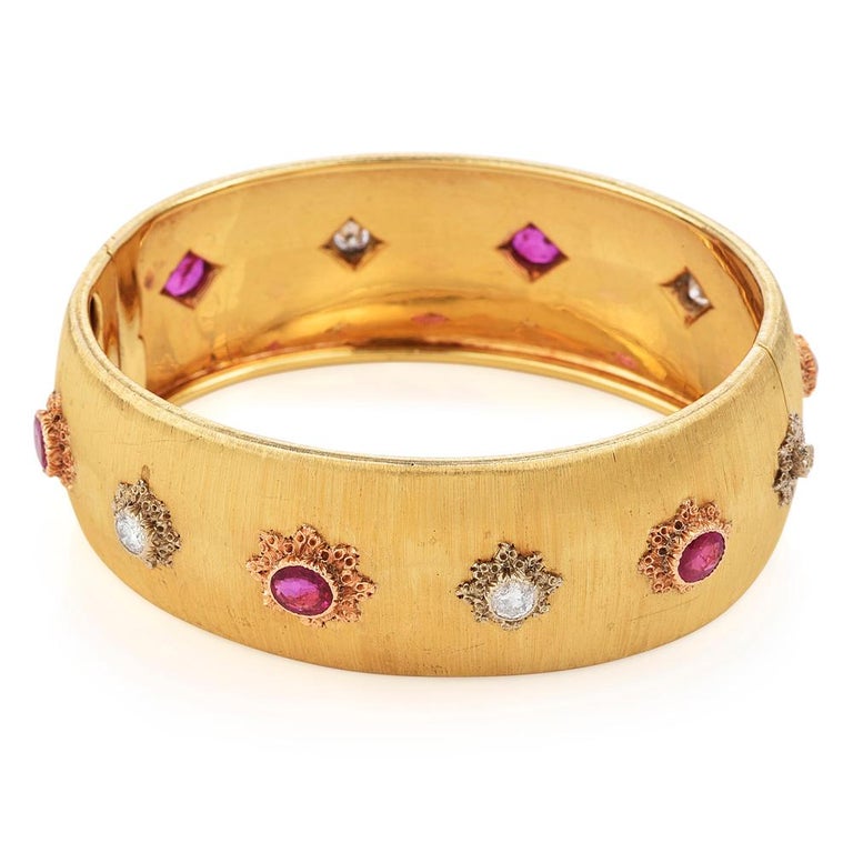 Buccellati Vintage Ruby Diamond 18k Gold Rigato Finish Cuff Bracelet ...