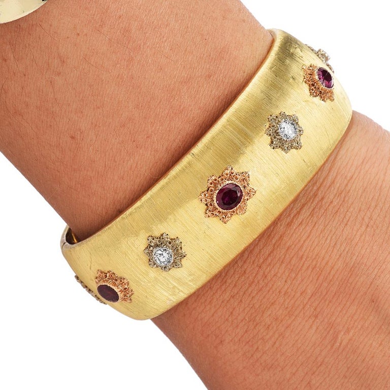 Buccellati Vintage Ruby Diamond 18k Gold Rigato Finish Cuff Bracelet ...