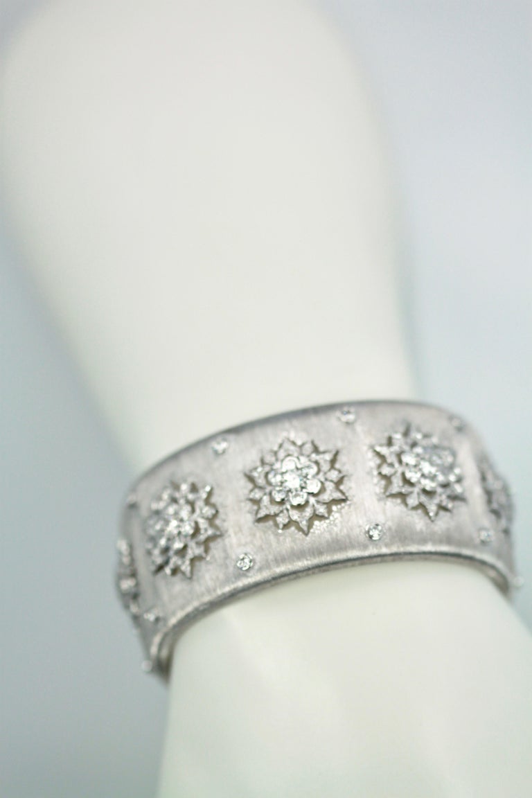 Buccellati White Gold Wide Diamond Bracelet 18 Karat at 1stDibs