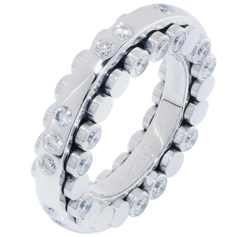 Bucherer Dizzler Diamond Spinning Ring in 18 Karat White Gold For Sale ...