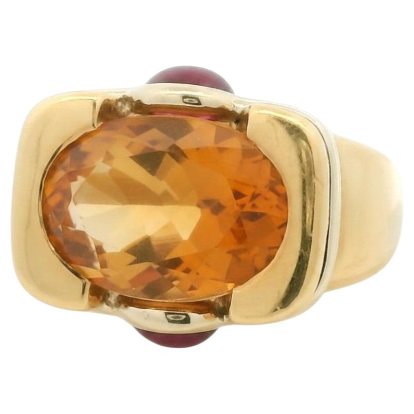 Bulgari Citrine and Cabochon Ruby Ring in 18 Karat Gold For Sale at 1stDibs